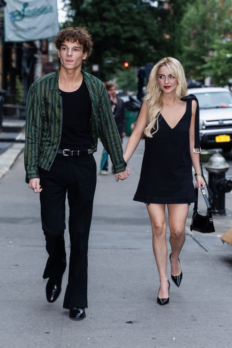 Mckenna Grace and Mason Thames Are Adorable at ‘Regretting You’ Event