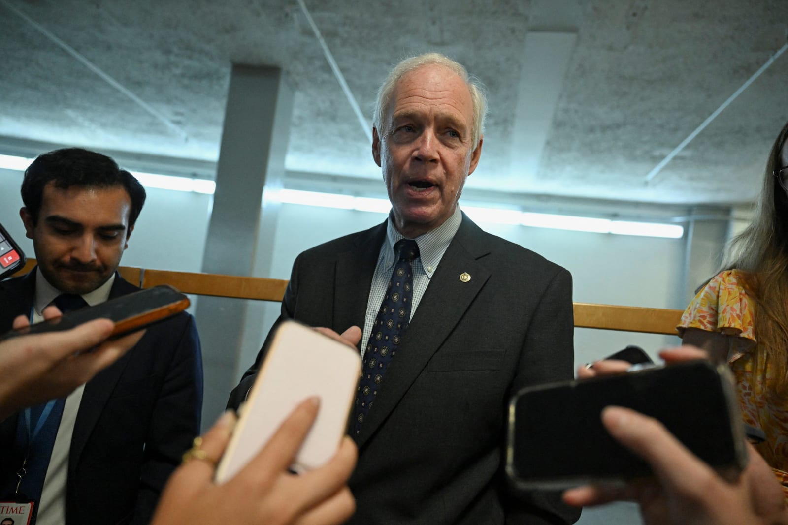 GOP senator admits he has 'minimal evidence' to support right-wing ...