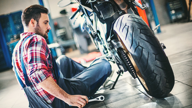 What To Know Before Rebuilding A Classic Honda Motorcycle Engine