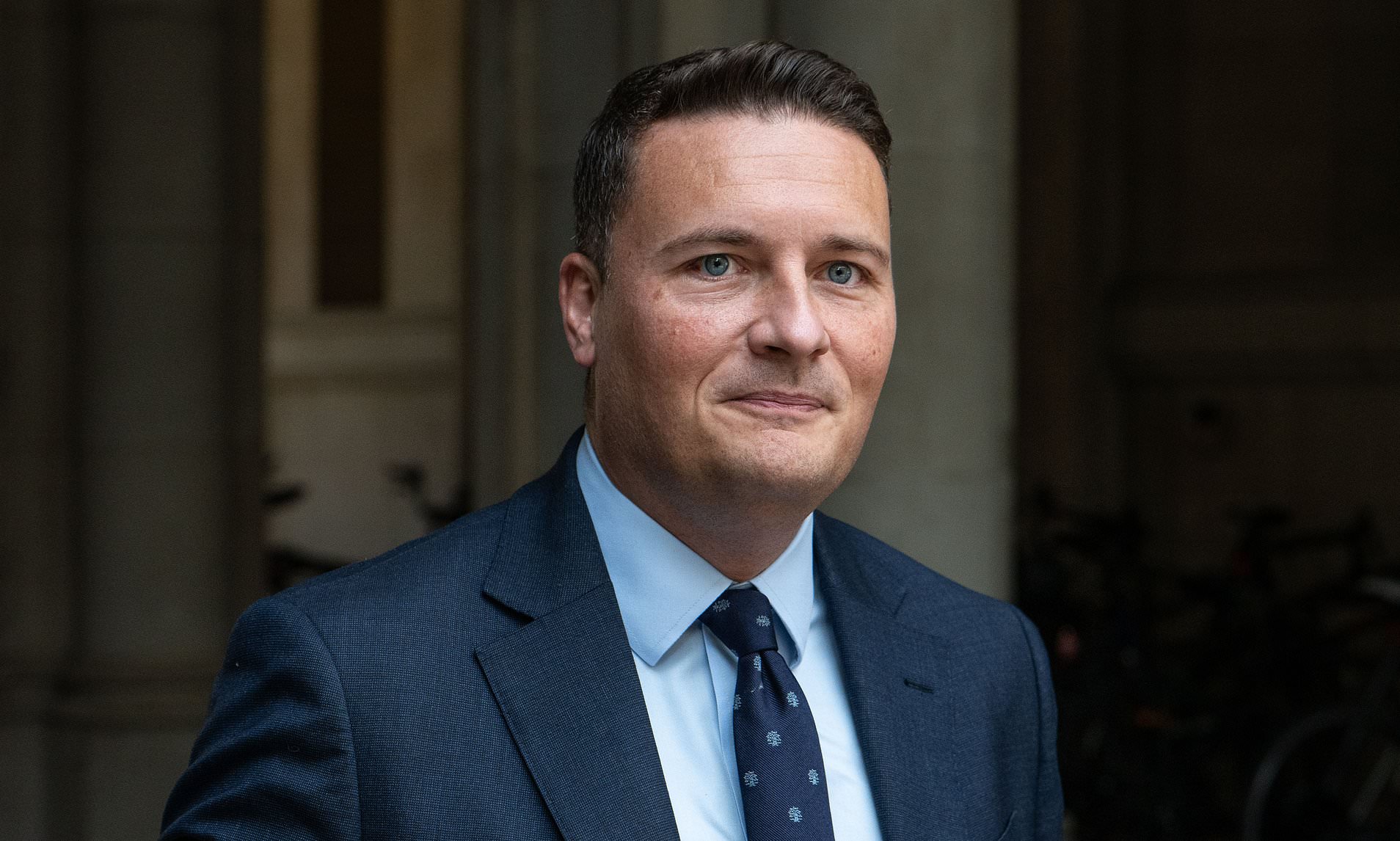 Every newborn baby in the UK will have DNA screening in NHS 'revolution ...