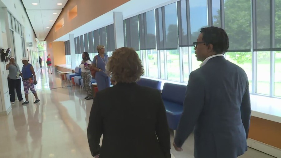 Wesley Bell tours Affinia Healthcare to support north St. Louis tornado ...