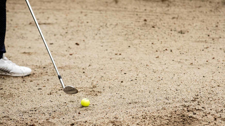 4 keys to getting it up and down from a hardpan bunker