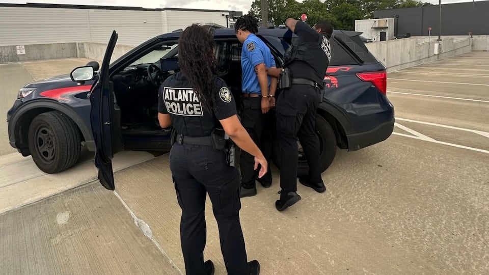 Man cited for illegally putting boots on cars, Atlanta police say