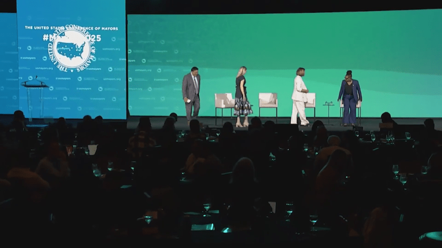 From Fresno to Tampa, what Mayor Dyer is learning and teaching at the ...