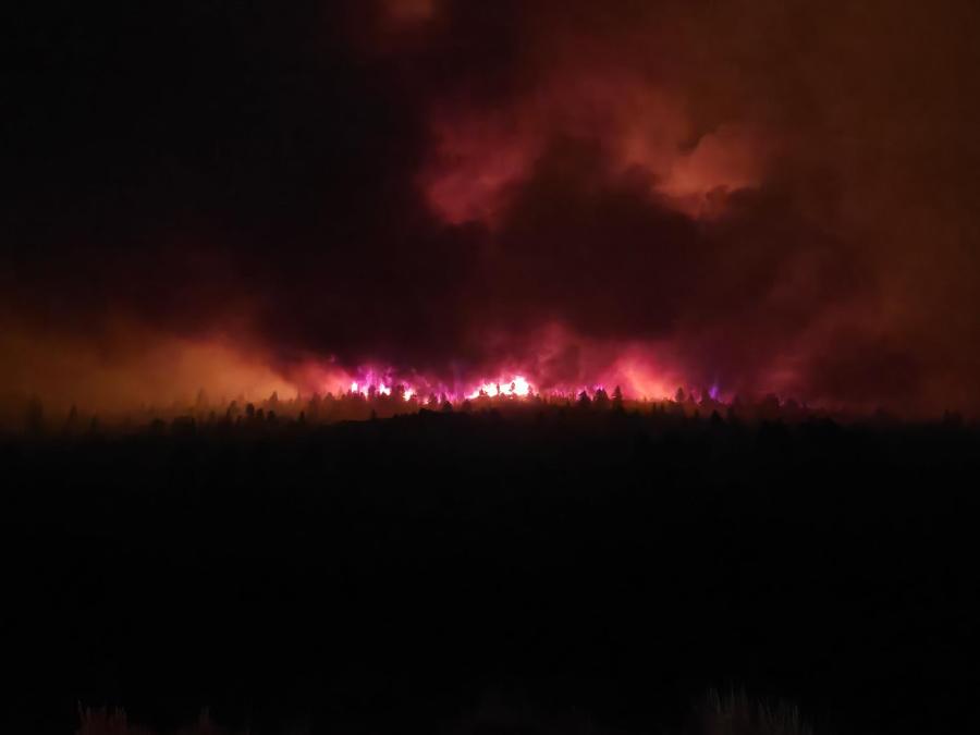12 structures lost, 400 threatened as Forsyth Fire spreads in ...