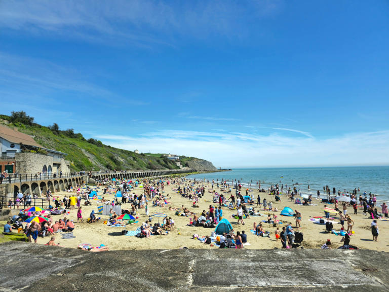 Folkestone is the 'enchanting' UK town with 5 beaches that's just 58 ...