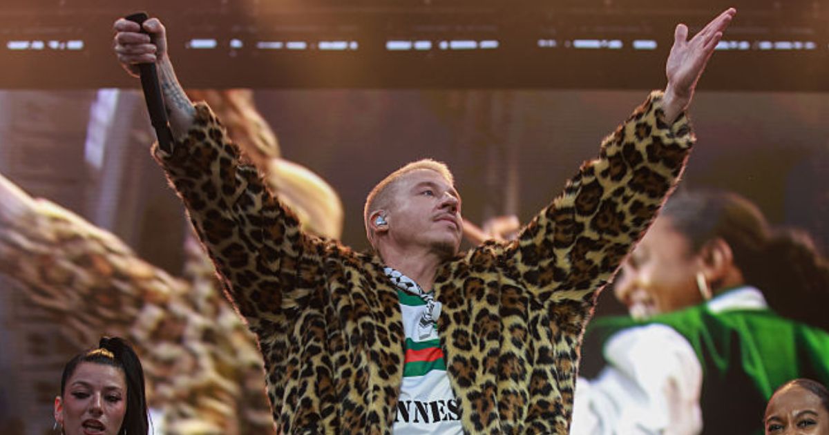 Woke Rapper's 3 Little Girls Pay the Price When He Comes Face to Face ...