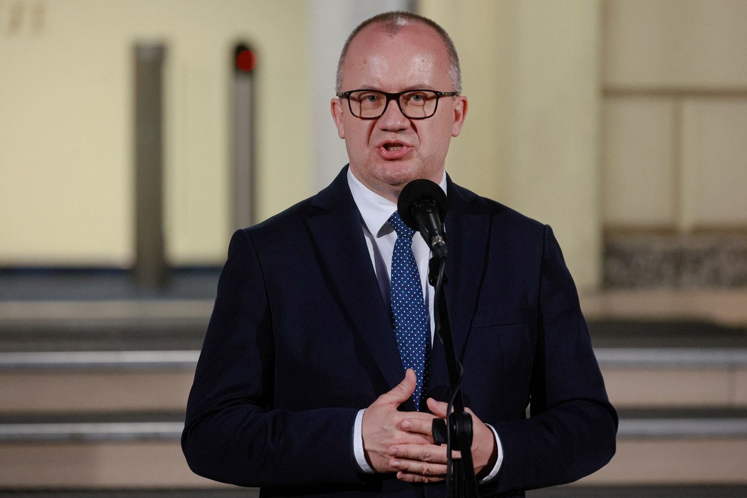 Bodnar złożył wniosek o dopuszczenie dowodu z oględzin kart w jednej z ...