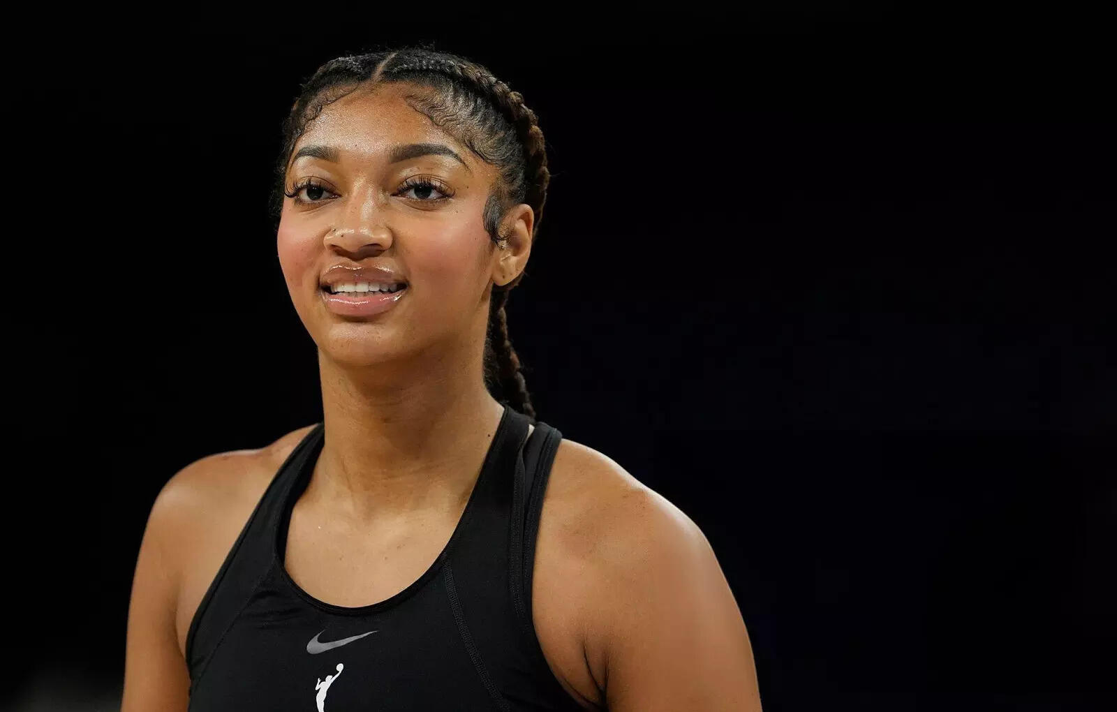 Chicago Sky’s season takes a dramatic shift as Angel Reese hits rare ...
