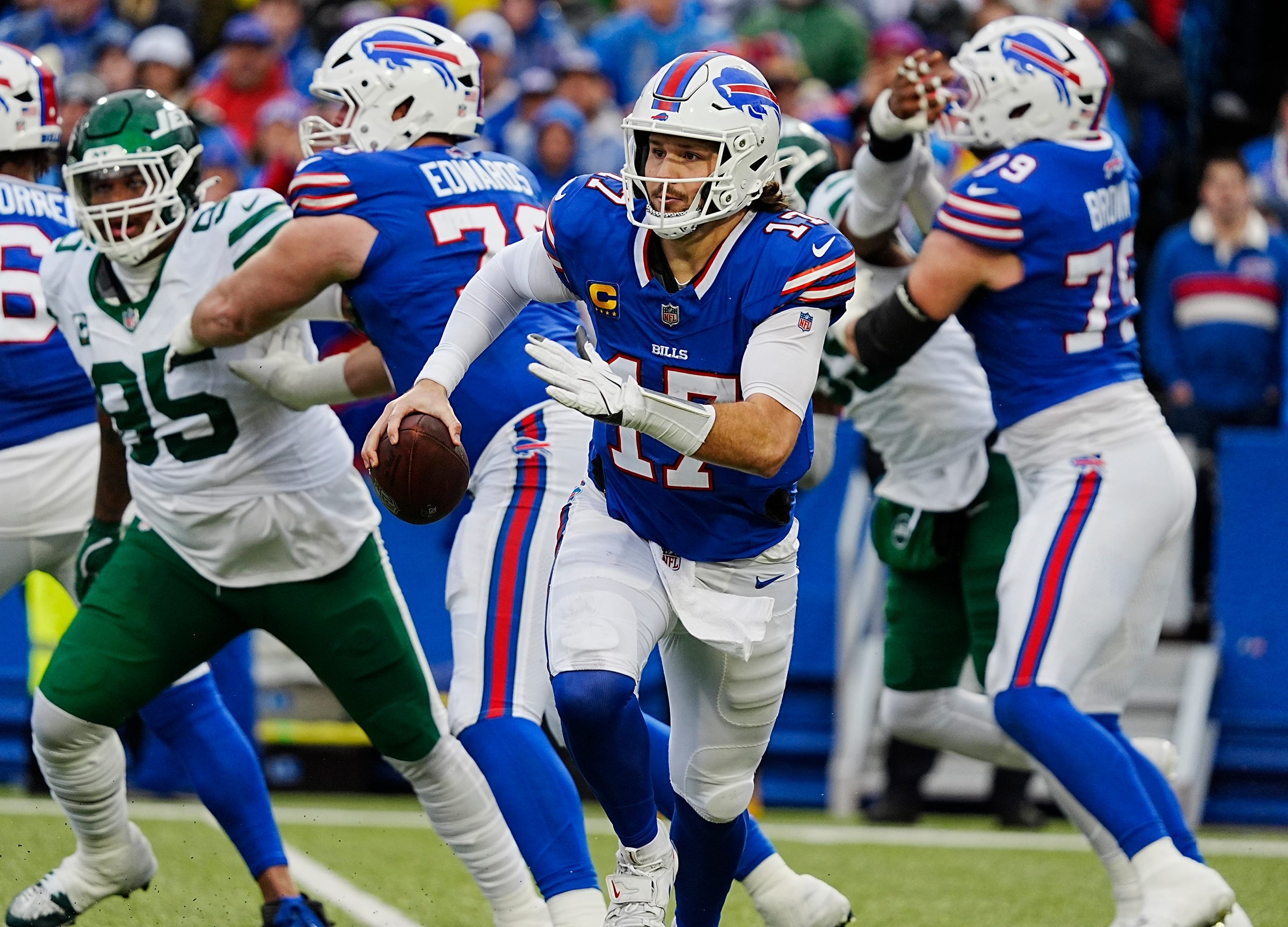 PFF sees another good AFC East season for the Bills in 2025