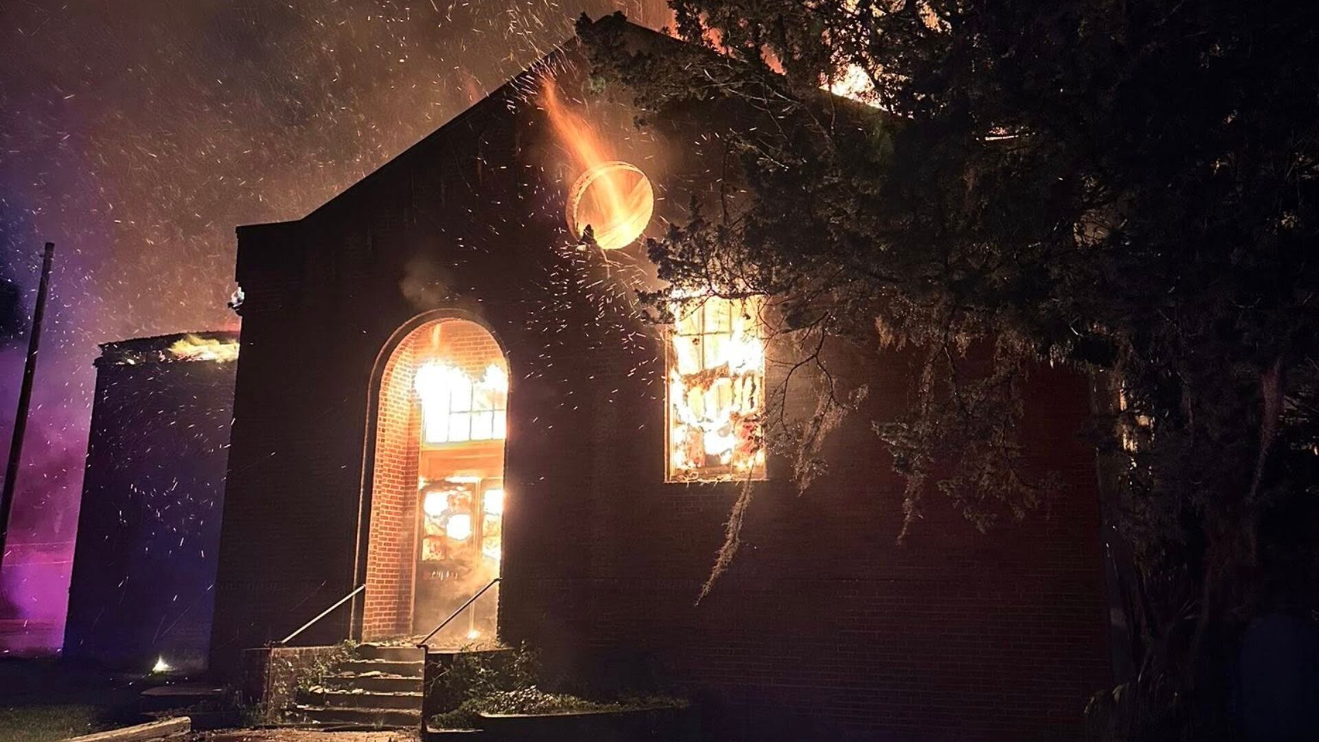 QPD: Four teens charged with arson, others ‘possibly involved’ in fire ...