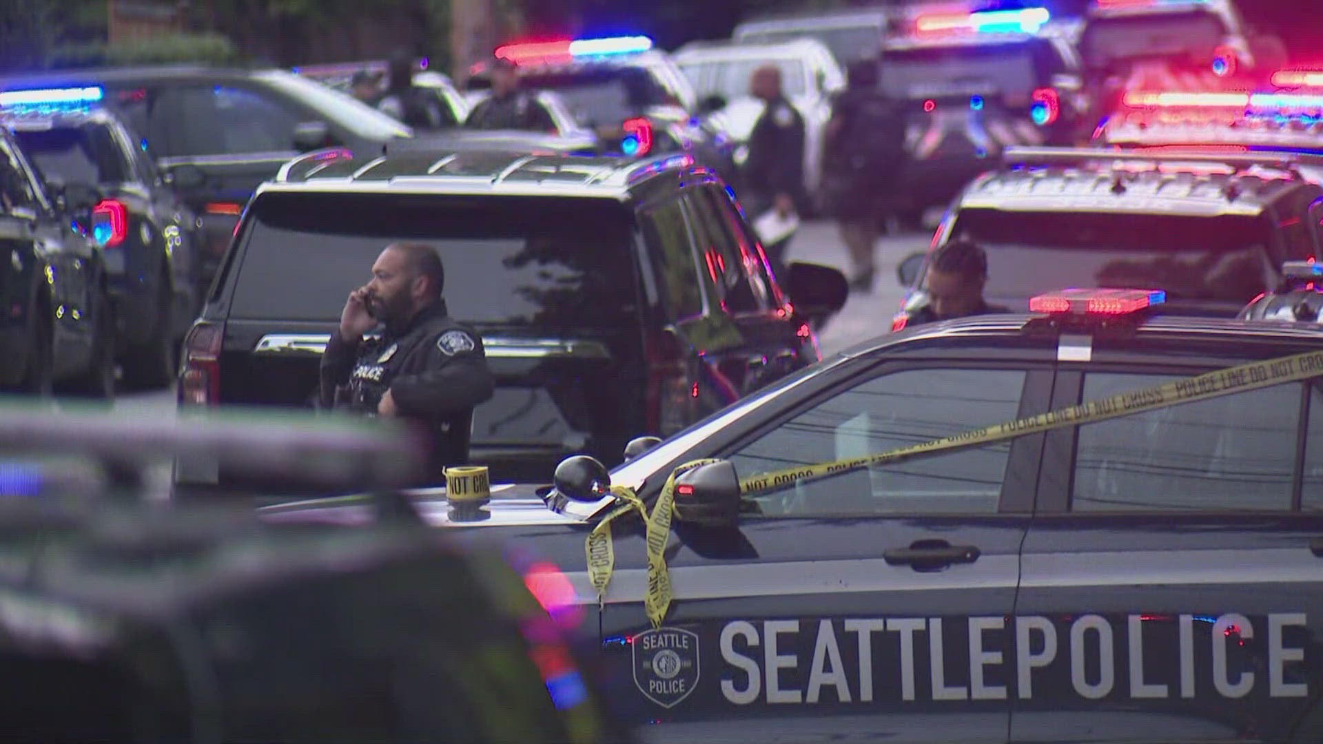 Suspect found dead after hours-long standoff and shootouts with Seattle ...