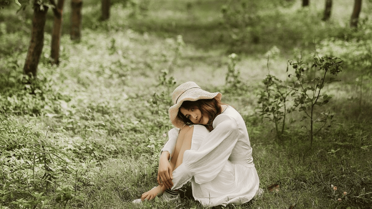 When Love Fades Away: 50 Phrases to Heal a Broken Heart and Find Peace