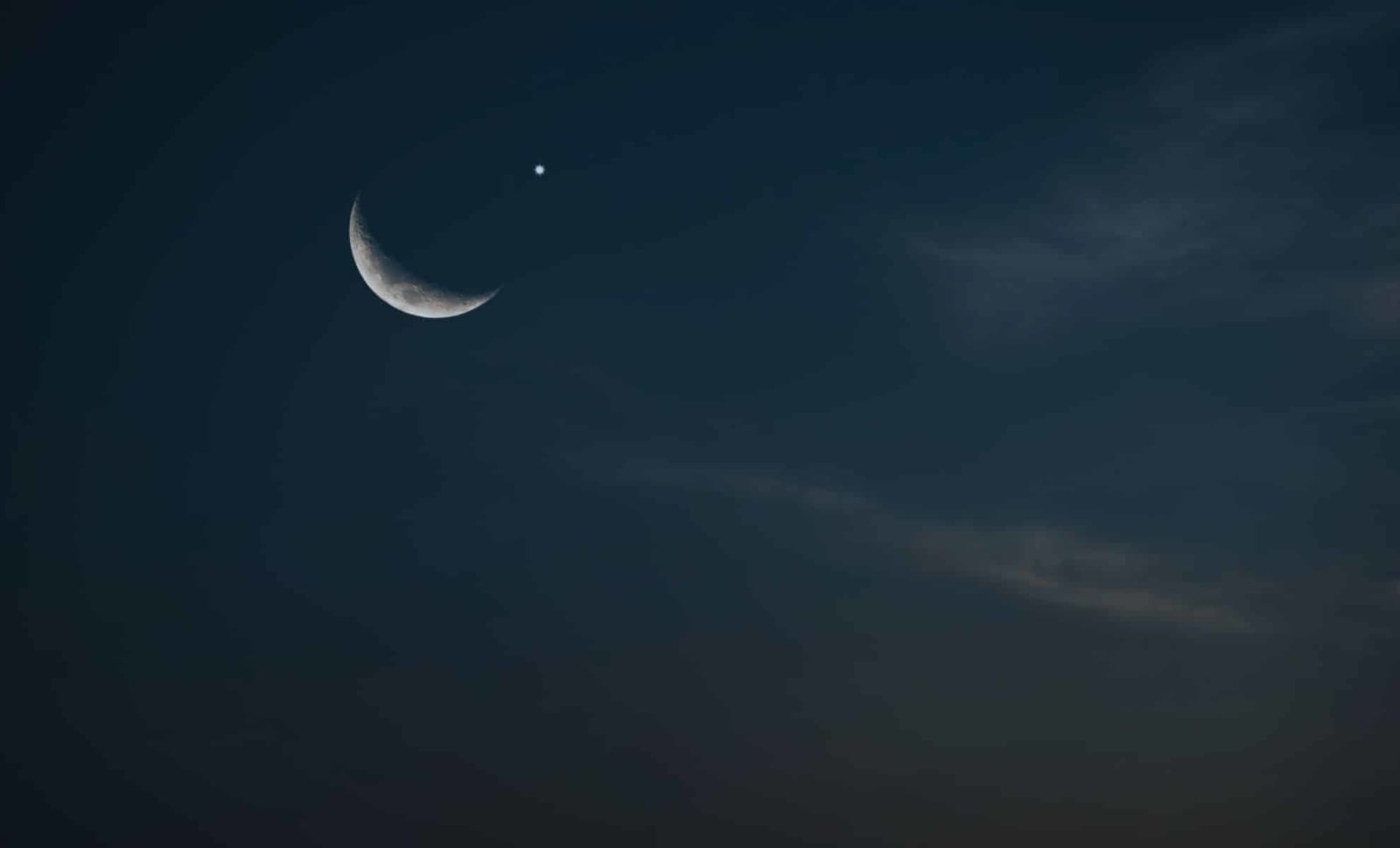 Don’t Miss This Weekend’s Celestial Spectacle: Moon, Venus, and the ...