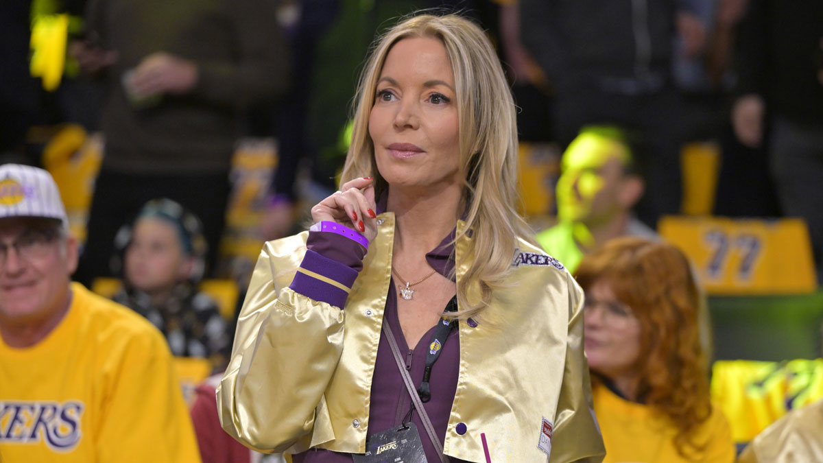 Lakers rumors: Jeanie Buss telling half-brother he 'should've never ...
