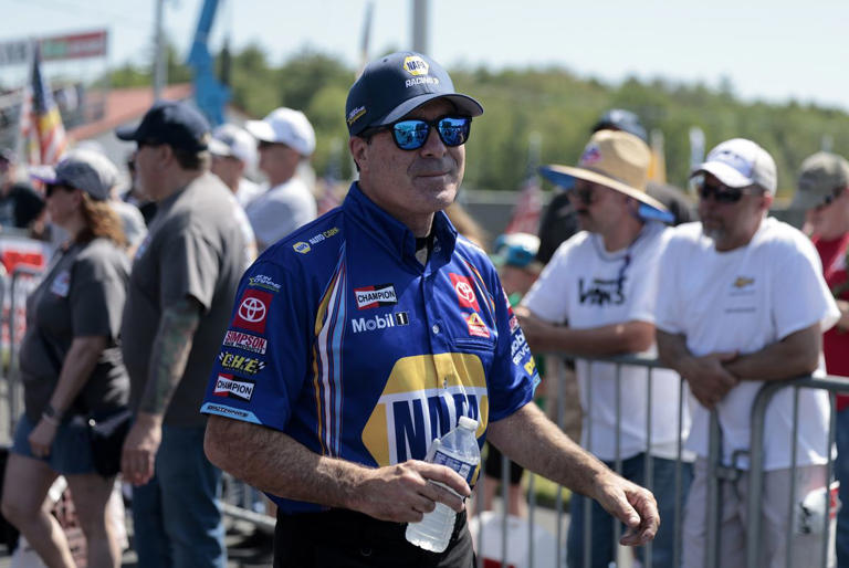 NHRA Champ Ron Capps Will Race In Thursday Night Heroes Midget Event at ...