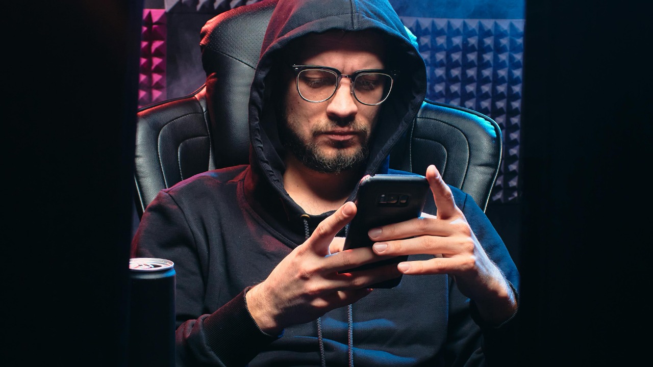 7 Apps That Secretly Record You—and How to Delete Them