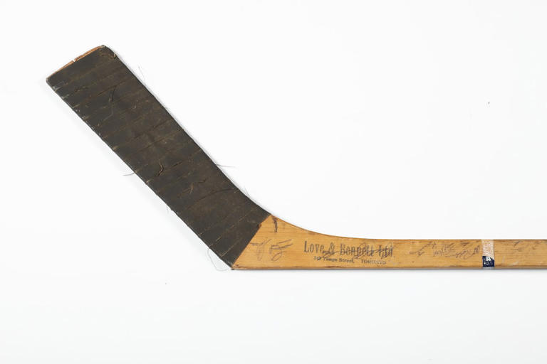 Bill Barilko hockey stick on auction 74 years after Maple Leaf legend's ...