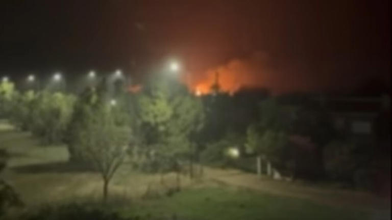Φωτιά στην Αλεξανδρούπολη κοντά σε κατοικημένη περιοχή
