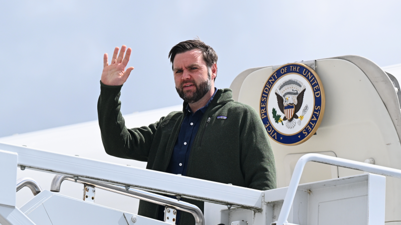 JD Vance heads to Los Angeles amid immigration policy protests