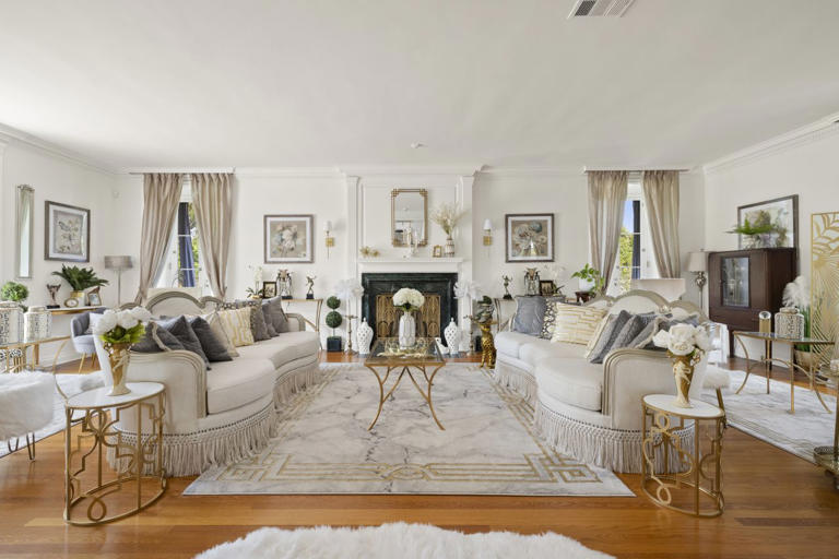 House of the Week: A Romance Novelist’s Prohibition-Era California Home