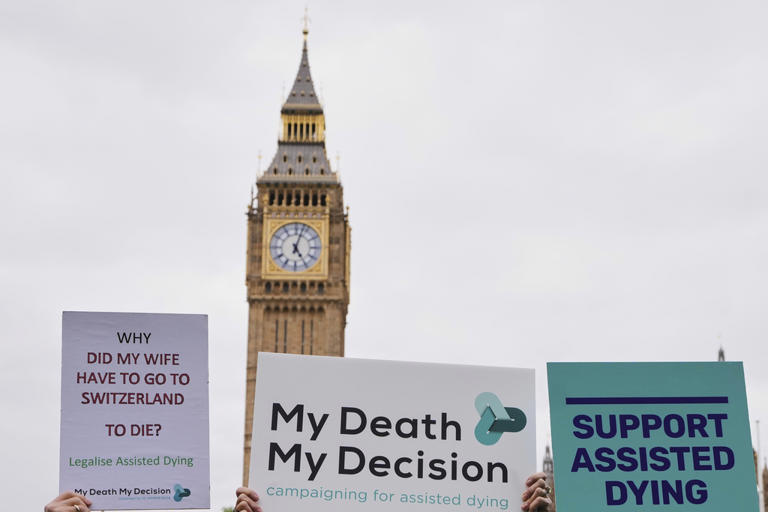 UK lawmakers back a bill to allow terminally ill adults to end their lives