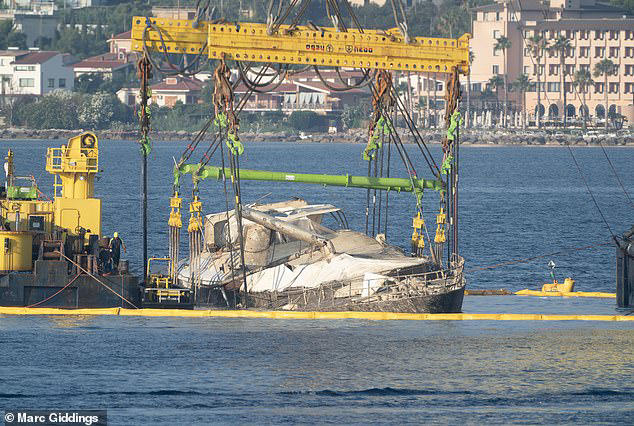 Bayesian emerges from the waves: Damage seen on £30m sunk superyacht ...