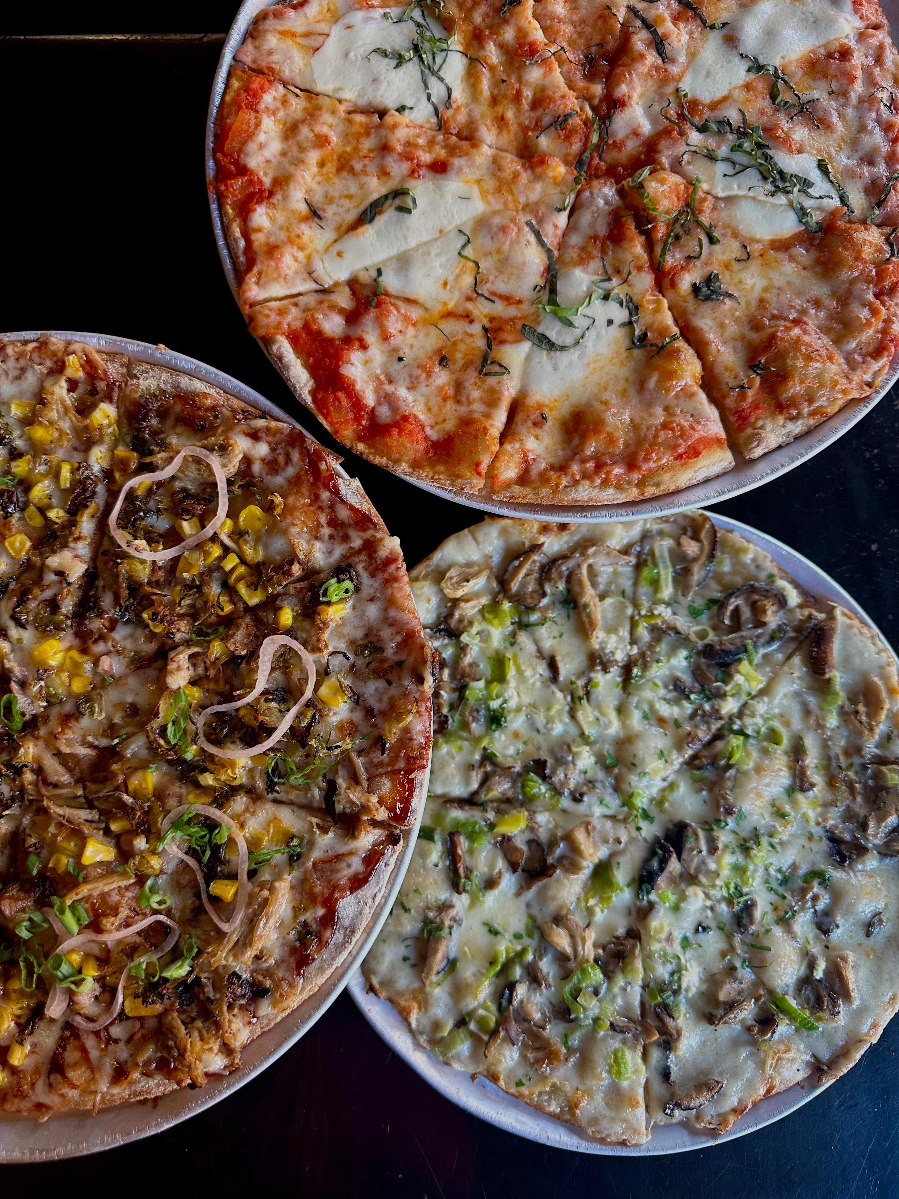 MA has 3 unique styles of pizza. Do you know them all? Here's a guide