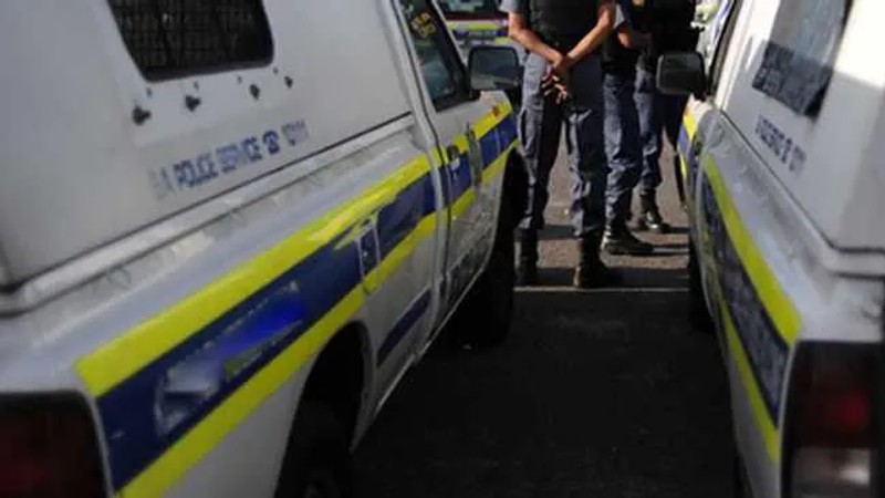 SAPS officers arrested for stealing washing powder after delivery truck ...