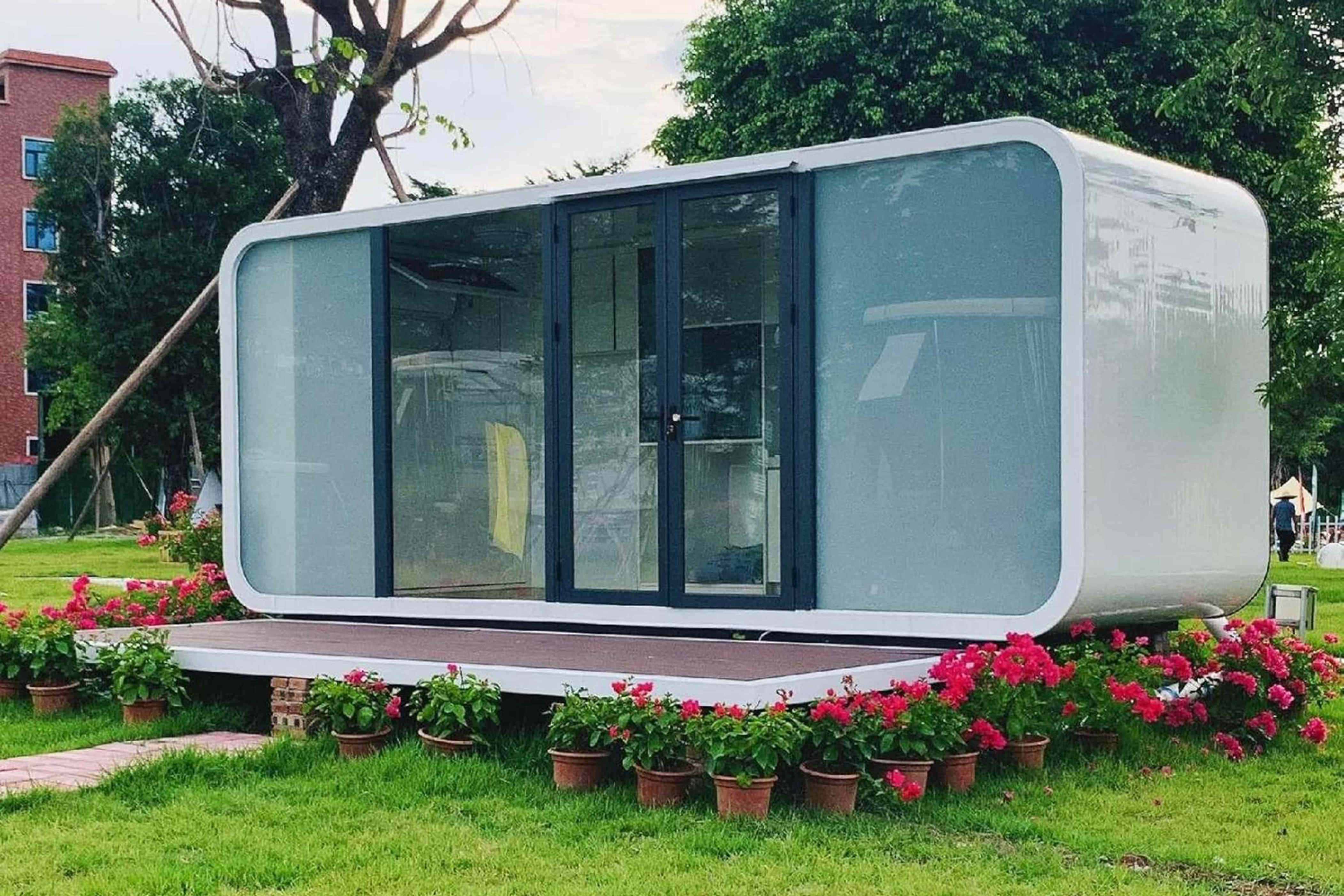 Amazon Listed a Modern, Pod-style Tiny Home With 1 Bedroom, Kitchen ...