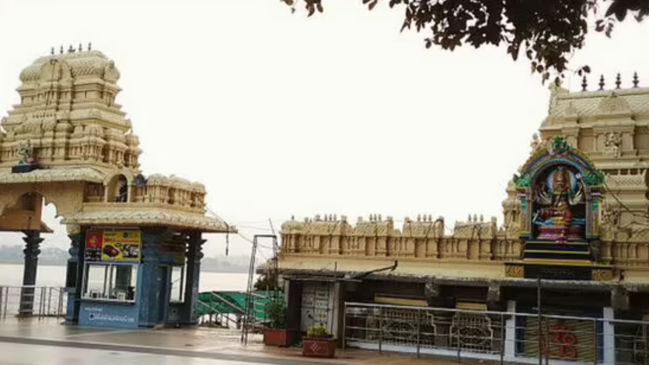 Bhadrakali temple 'Bonalu plan' stirs row: Locals, priests, MLAs call ...
