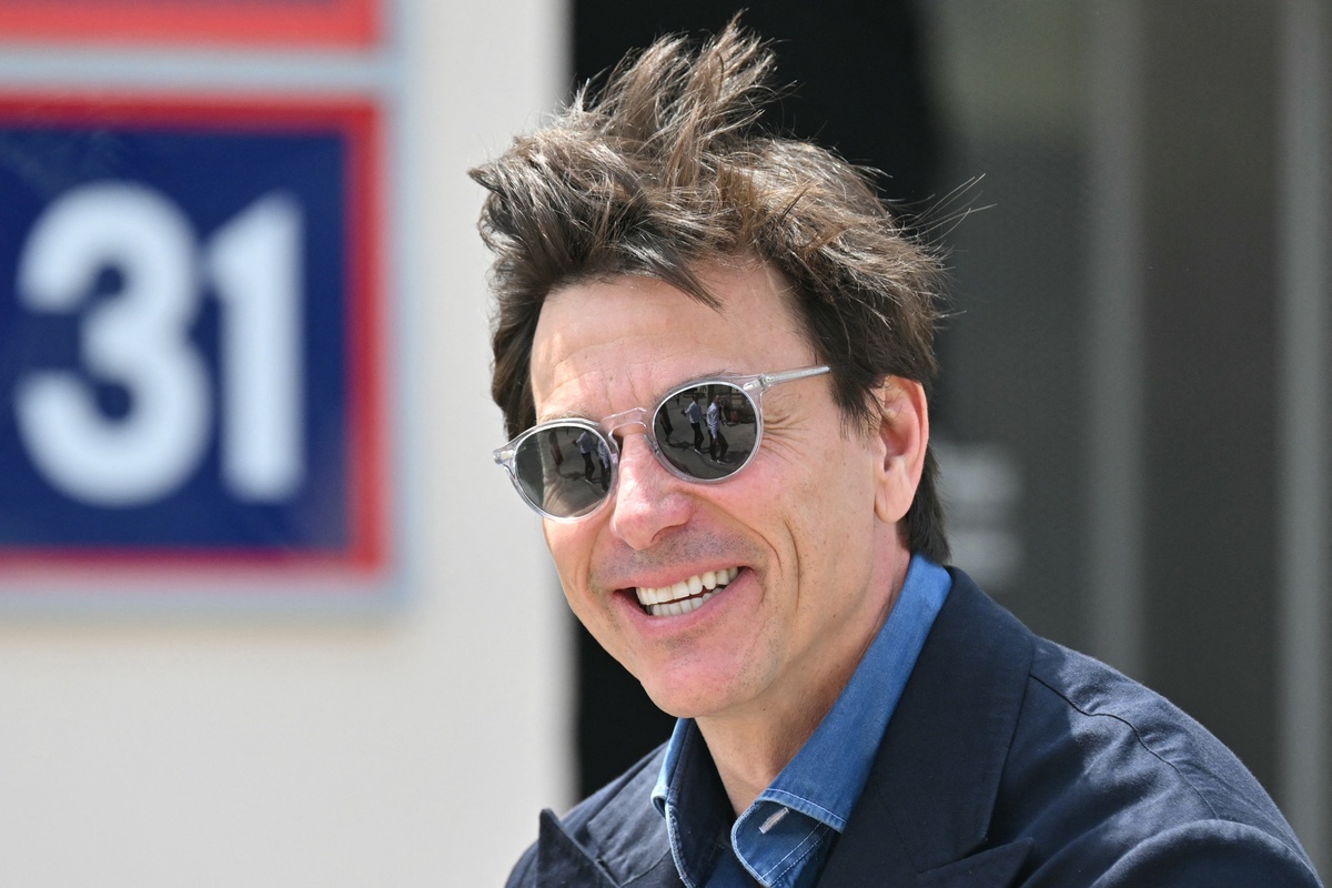 Wolff'tan Hamilton'a destek: "Onu asla gözden çıkarmayın"