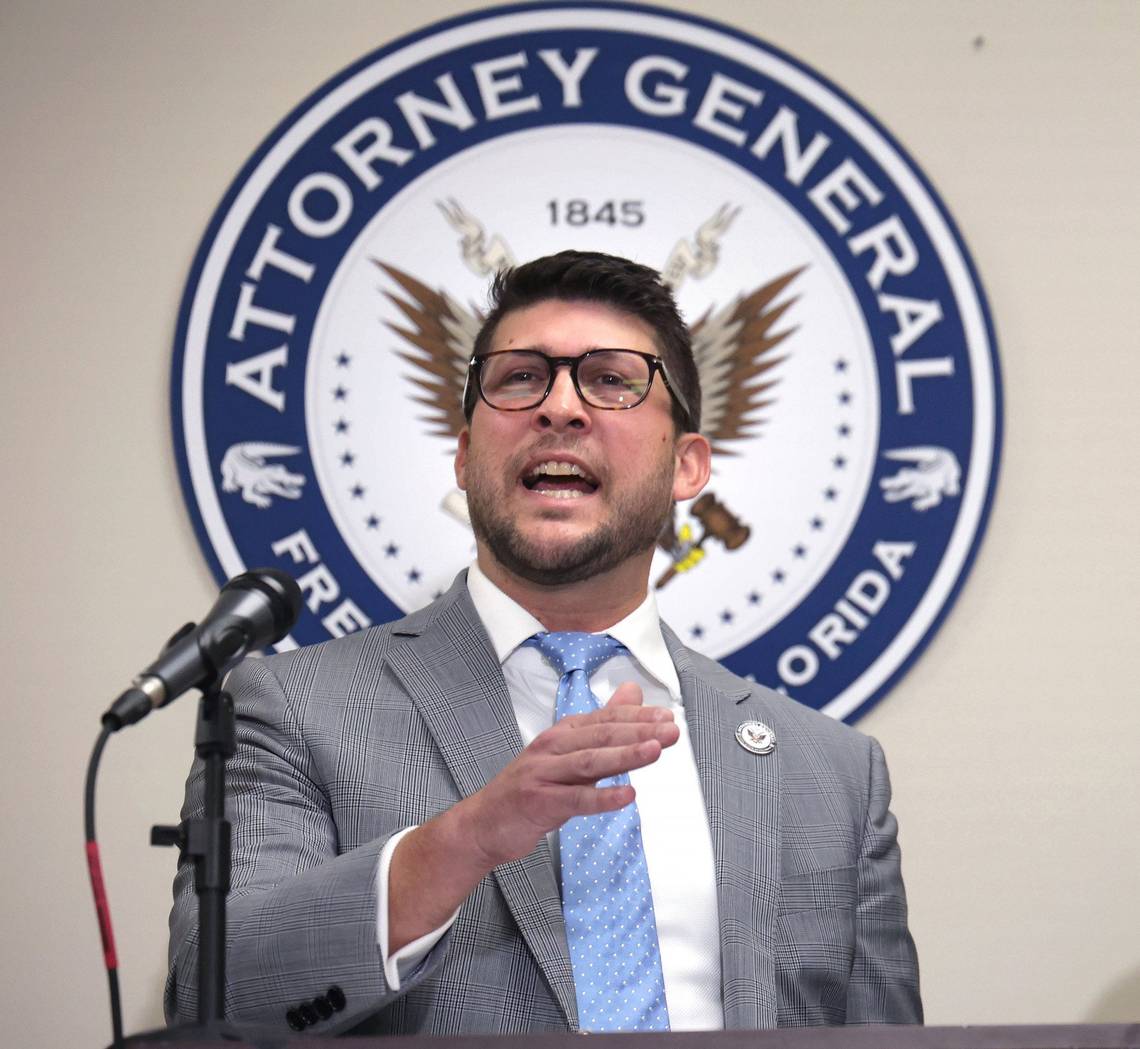 Supreme Court blocks Florida from enforcing immigration law, upholding ...