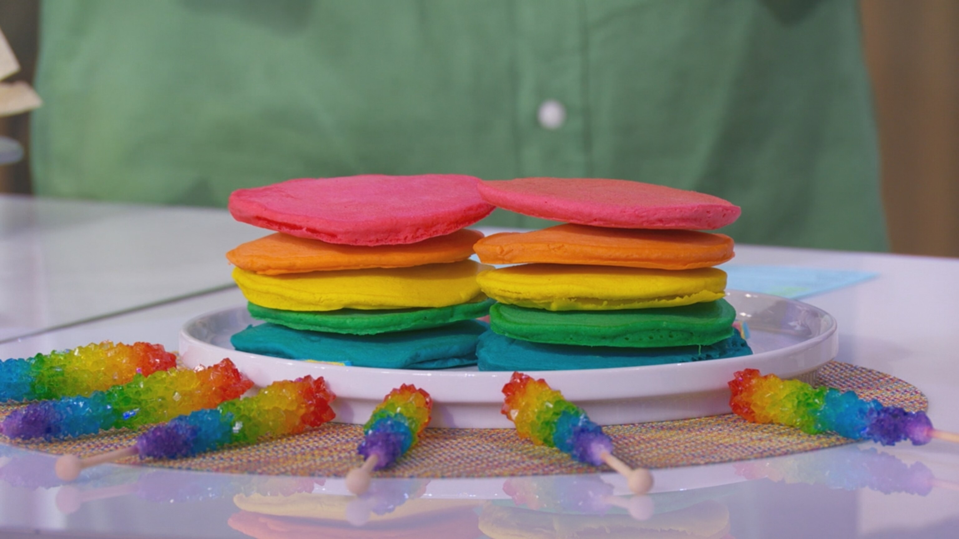 GMA Out Loud: Rainbow pride snacks