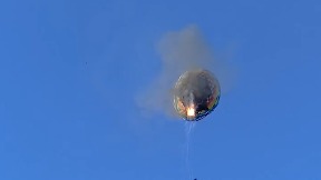 8 dead after hot air balloon carrying 21 passengers catches fire in Brazil
