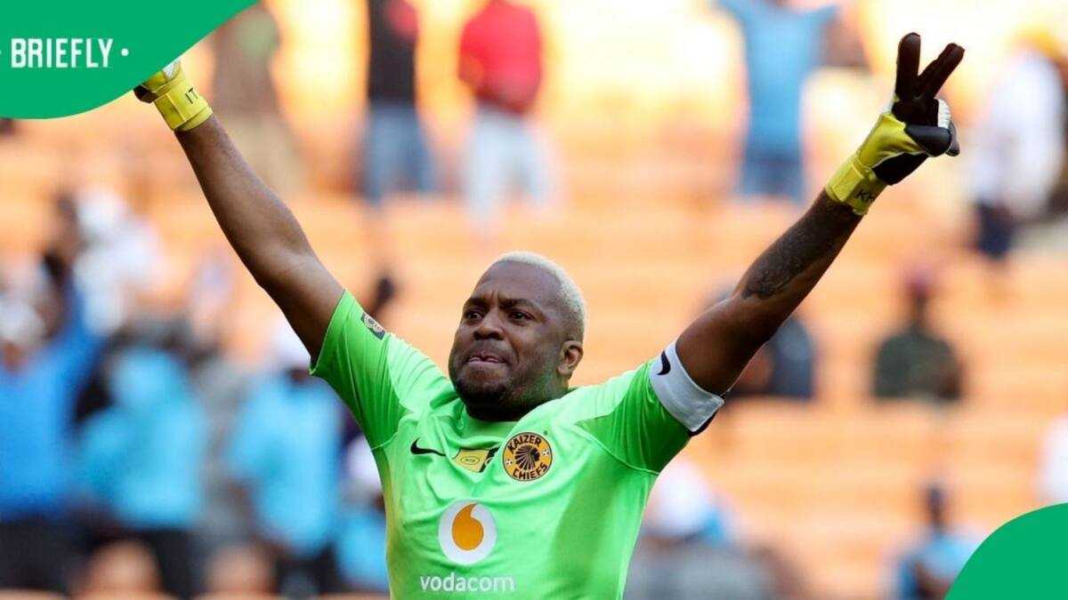 Itumeleng Khune net worth: Kaizer Chiefs legend's wealth, mansion and ...