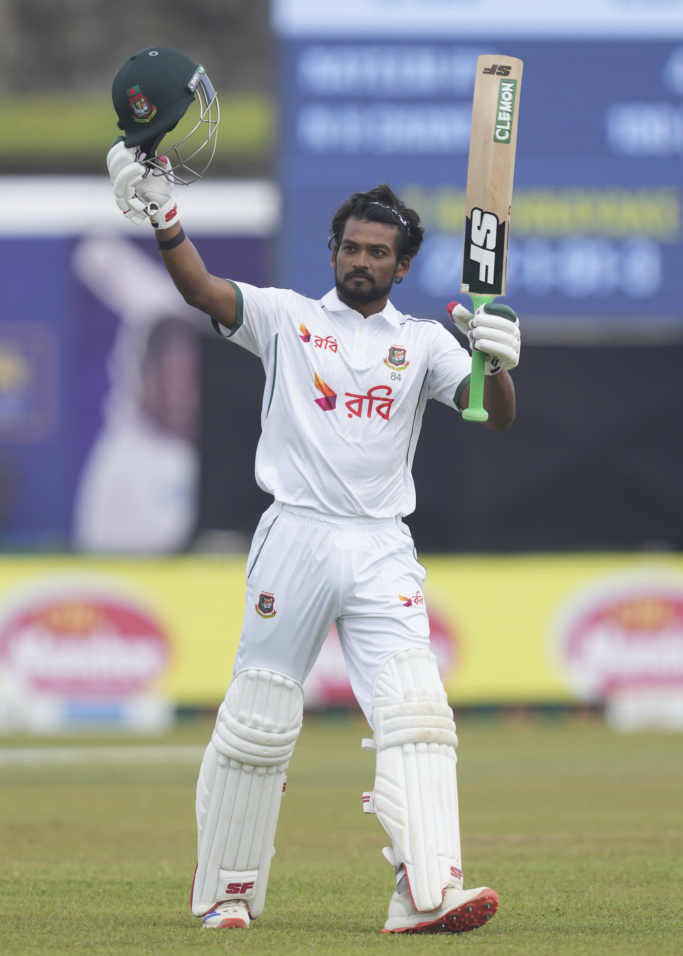 Focused Shanto regains form despite instability all around him