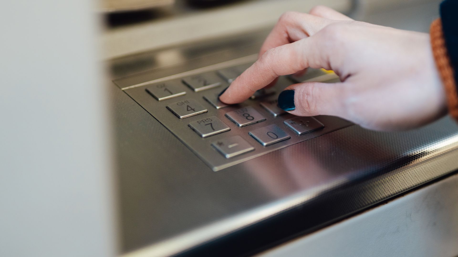 Police warn of rising ‘jugging' crime trend across the nation