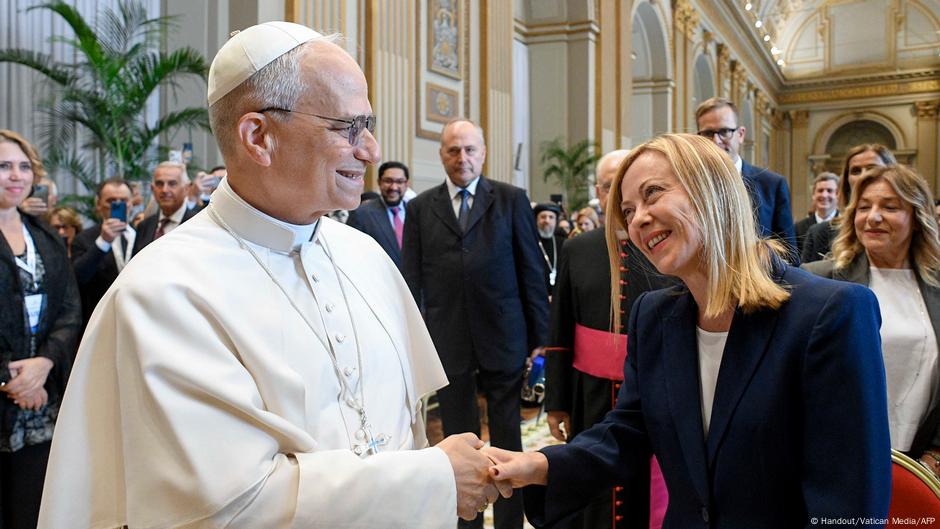 Pope Leo warns leaders about pitfalls of AI