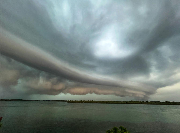Hazardous heat in Ontario grows with rising severe storm, tornado risk