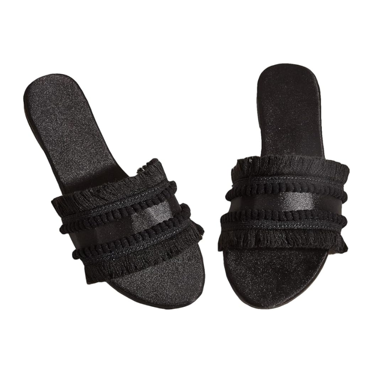 Affordable Looks & Accessories That Fit the Luxury Vibe