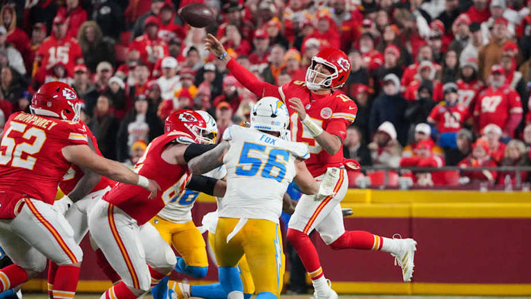 Analyst Doubts the Chiefs' Division Hopes, Favors Rivals