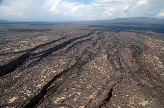 A Giant Fault Is Splitting One of the World’s Largest Continents: A New ...