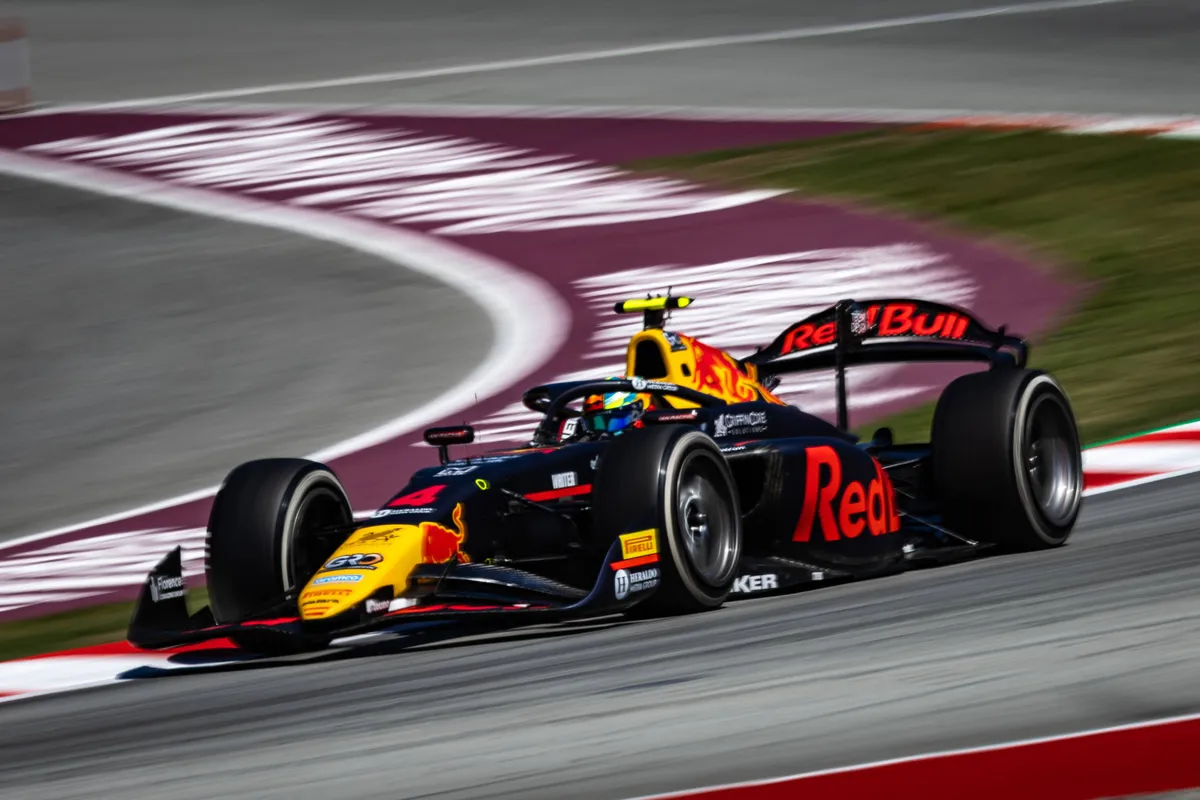 Massive crash in Formula 2 race triggers red flag