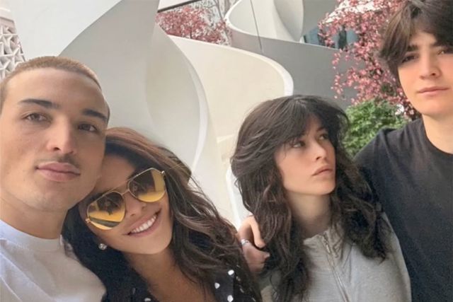 Lauren Sánchez Bezos Is 'Heartbroken' and 'Grateful' After She Drops ...