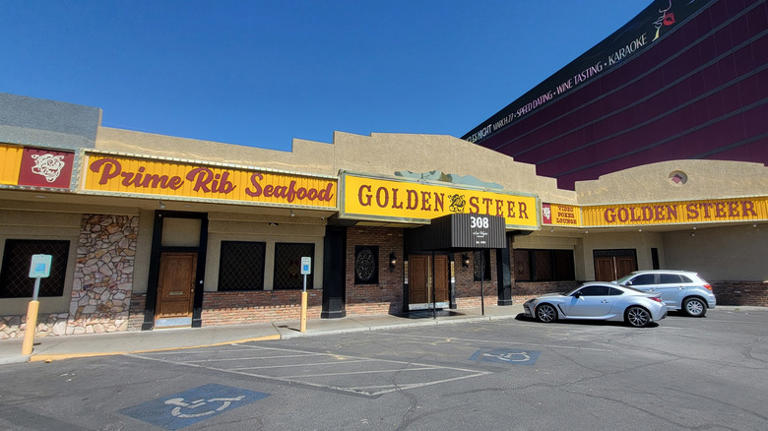 You Can Still Dine At One Of Dean Martin's Favorite Las Vegas Restaurants