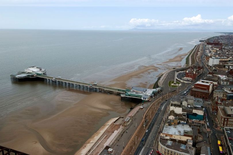 Tragedy as 'unidentified' man dies after falling from Blackpool Pier