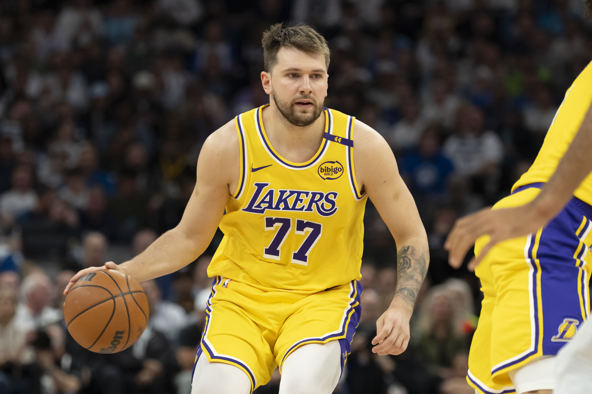 Luka Doncic looks stunningly skinny in new photo with fan