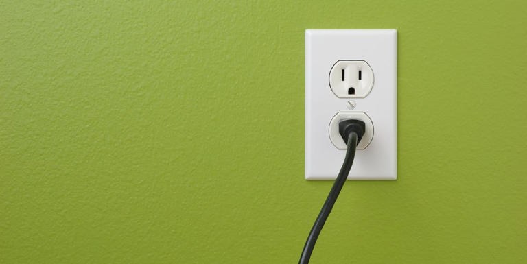 I'm a home expert: Always unplug these 5 things before going on vacation