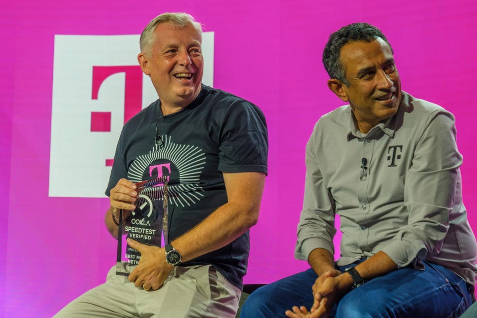 T-Mobile's Mike Sievert to Become Un-CEO: Srini Gopalan Takes Over Nov. 1